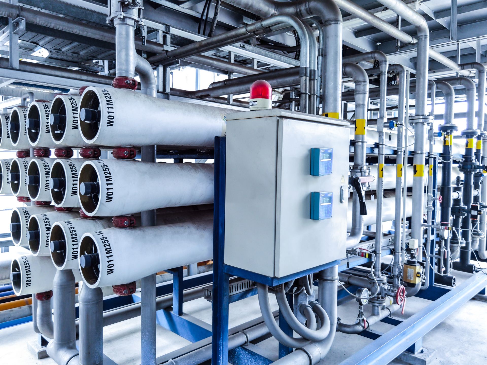 COMPRENDRE LES ÉTAPES DE TRAITEMENT D'UN SYSTÈME D'OSMOSE INVERSE | Durpro